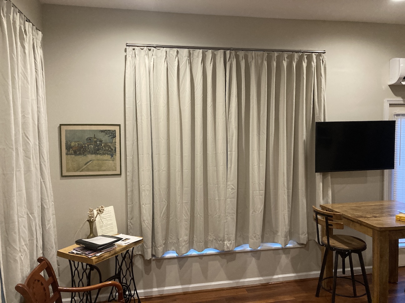 What's best: blinds, curtains or shutters? - Airbnb Community