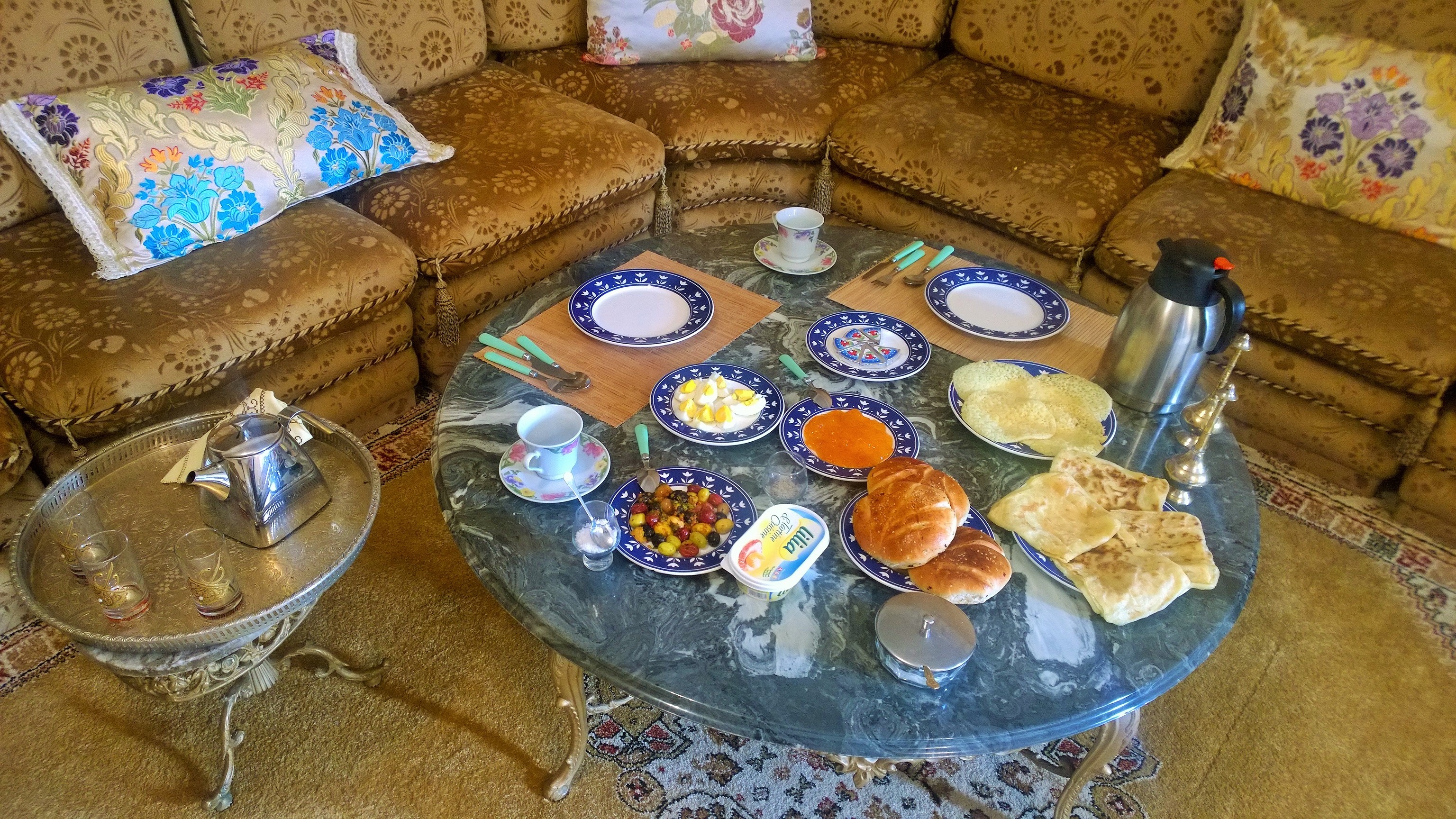 Day 27 - Breakfast as sharing our cultural traditi... - Airbnb Community