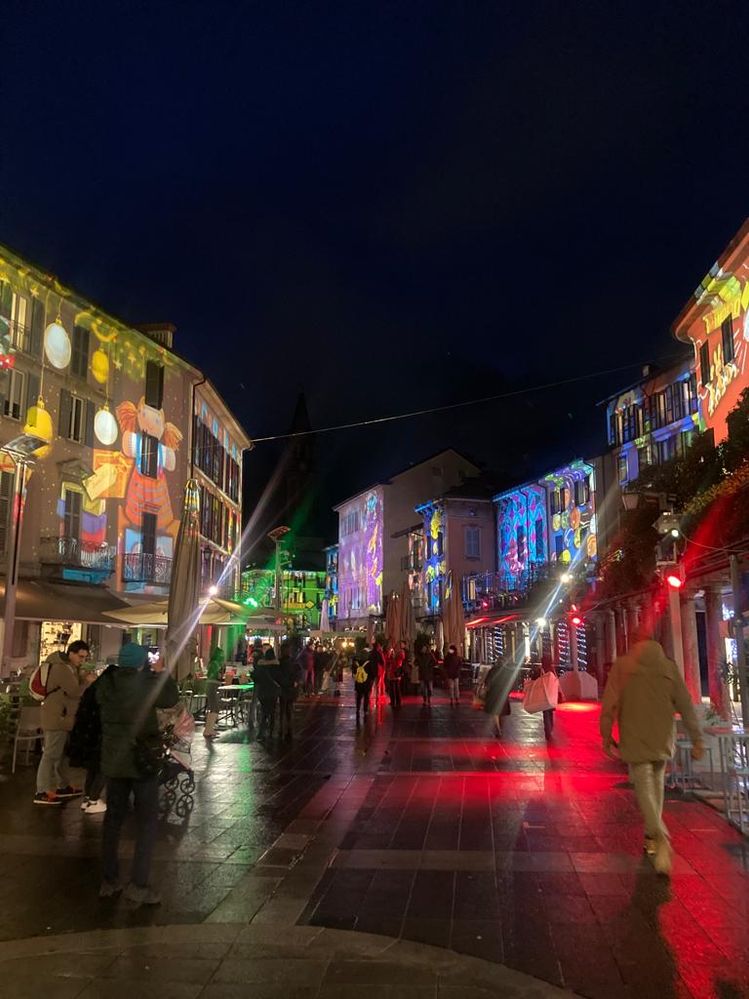Day 29: Lecco city lights - Airbnb Community
